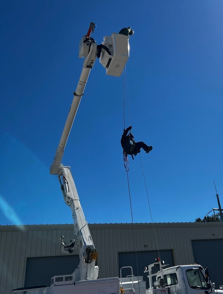 UTILITY WORKER RESCUE – Safe Rescue